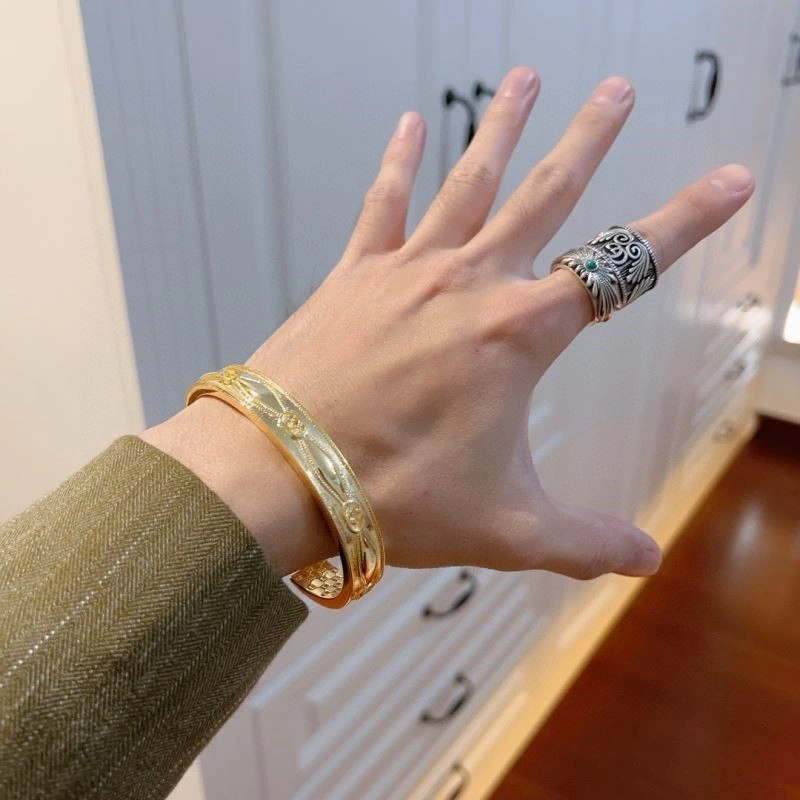 Factory-made Gucci Bracelets