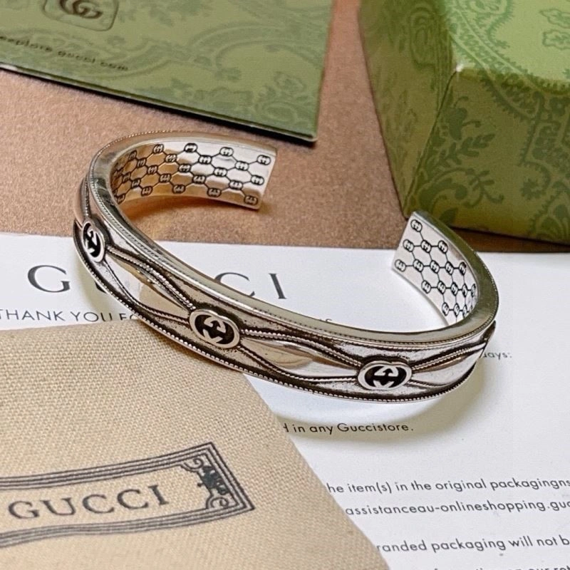 Official Gucci Bracelets