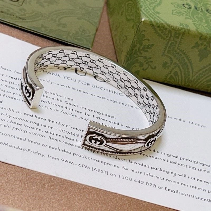 Official Gucci Bracelets