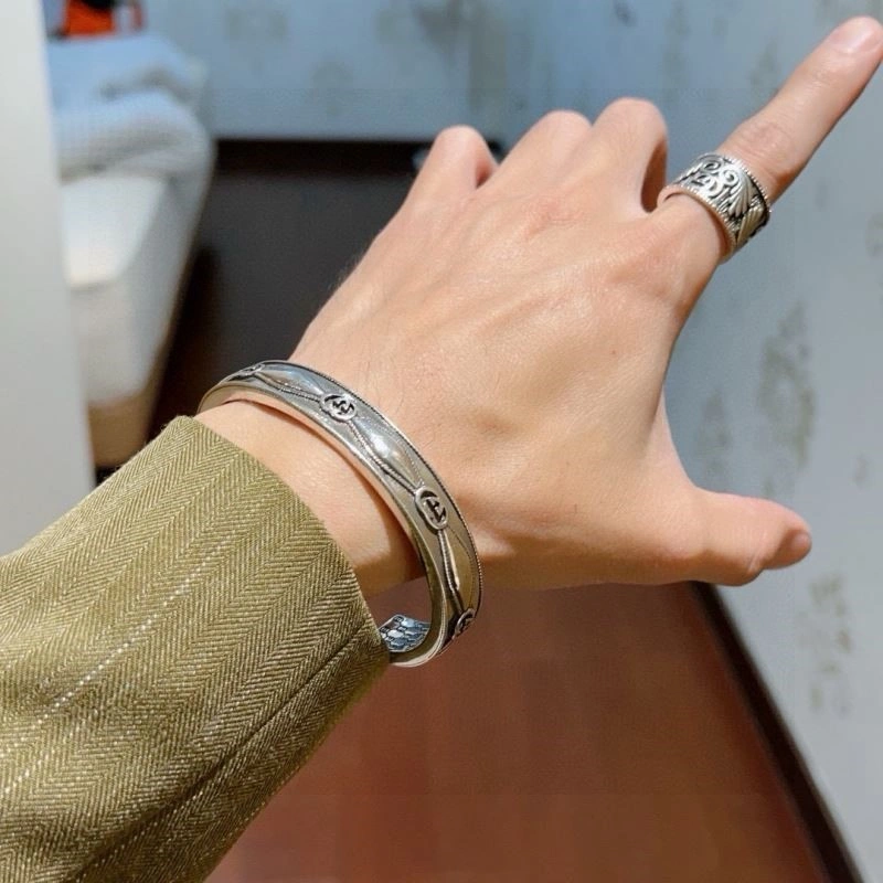 Official Gucci Bracelets