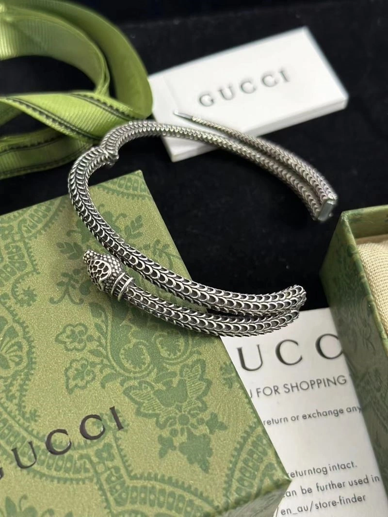 Value-priced Gucci Bracelets