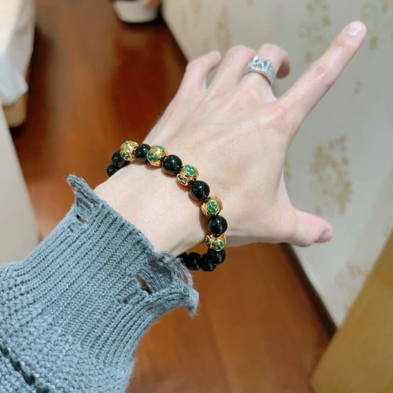 Indistinguishable Gucci Bracelets