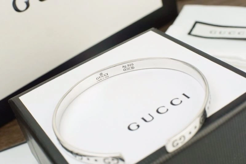 Official Gucci Bracelets