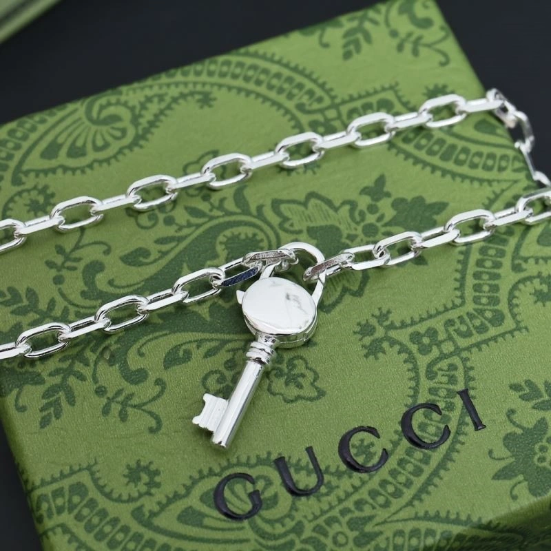 Indistinguishable Gucci Bracelets