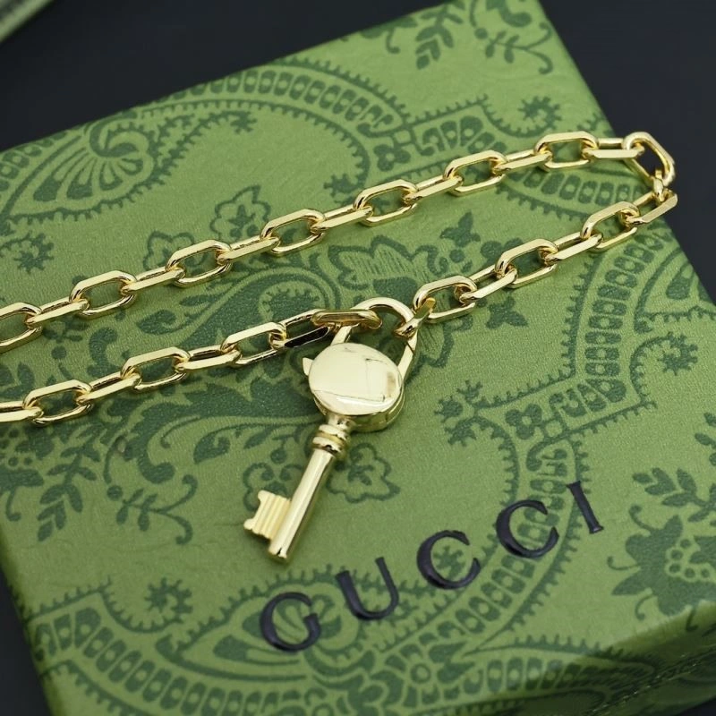 Indistinguishable Gucci Bracelets