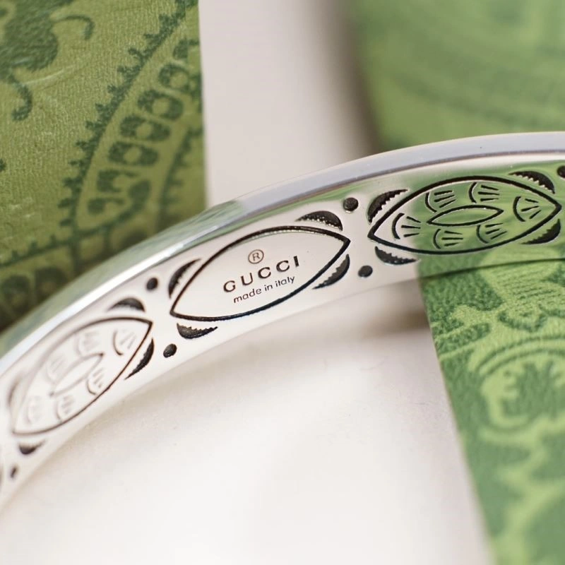 Bargain Gucci Bracelets