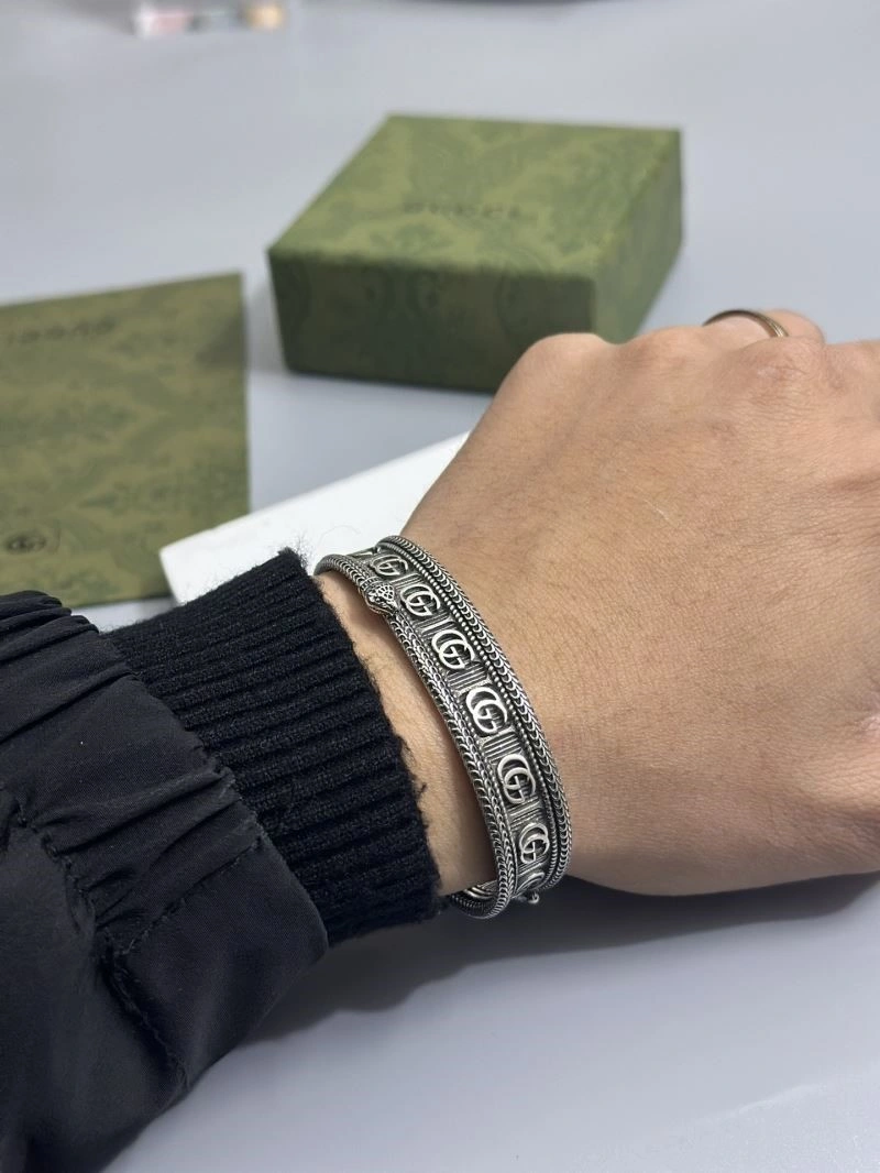 Exact replica Gucci Bracelets