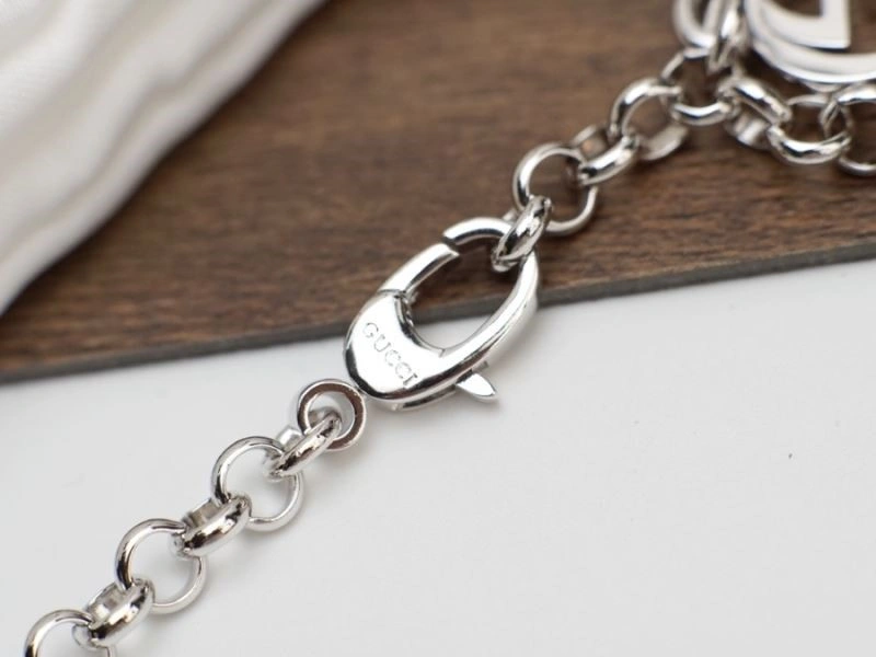 Low-cost Gucci Bracelets