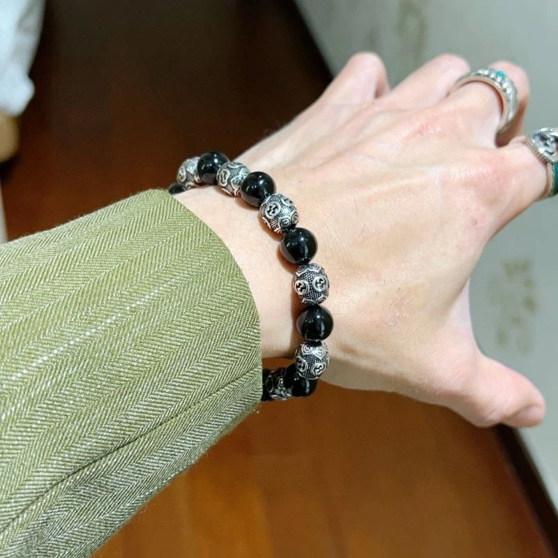 Low-cost Gucci Bracelets
