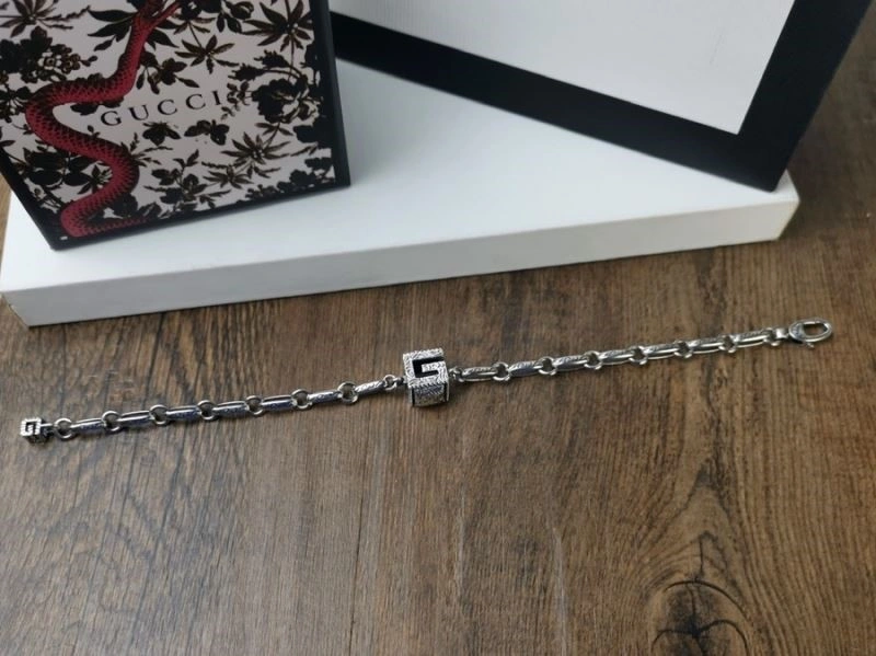 Indistinguishable Gucci Bracelets