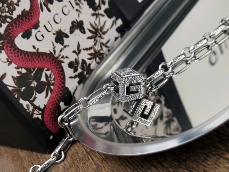 Indistinguishable Gucci Bracelets
