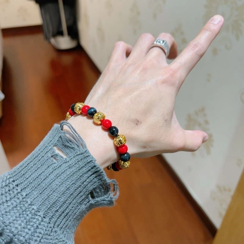 Brand-authenticated Gucci Bracelets
