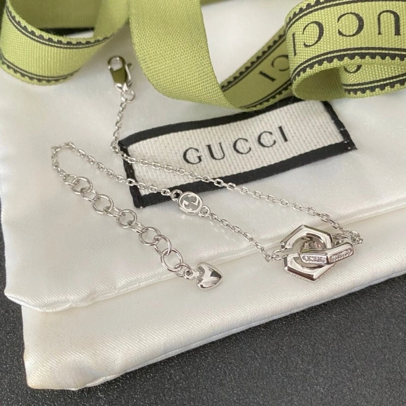 1:1 copy Gucci Bracelets
