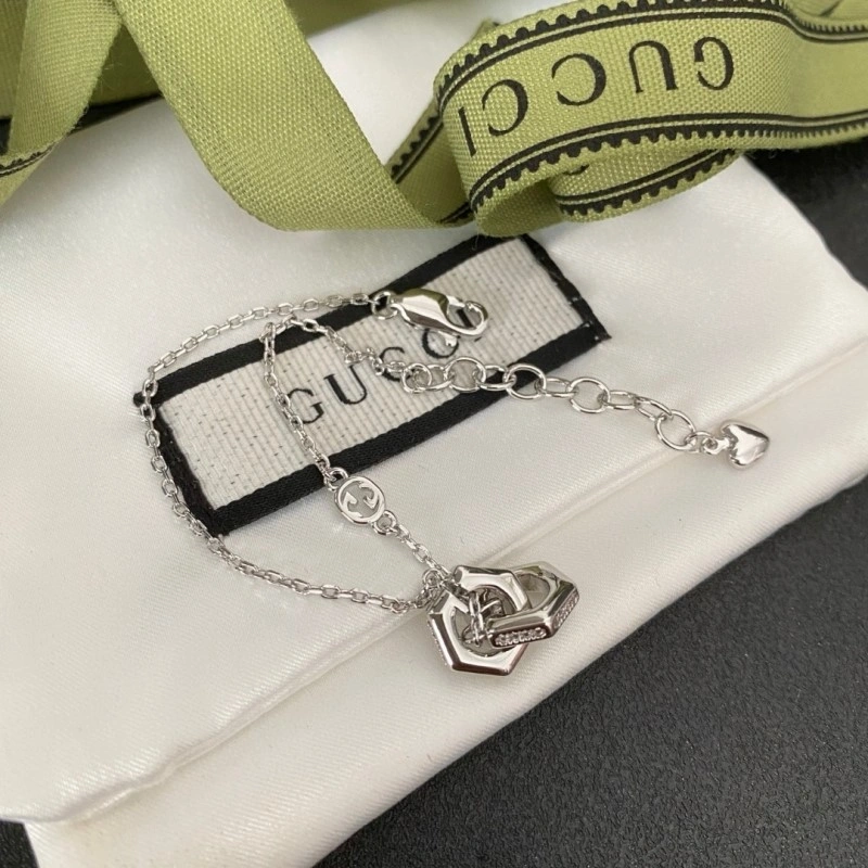 1:1 copy Gucci Bracelets