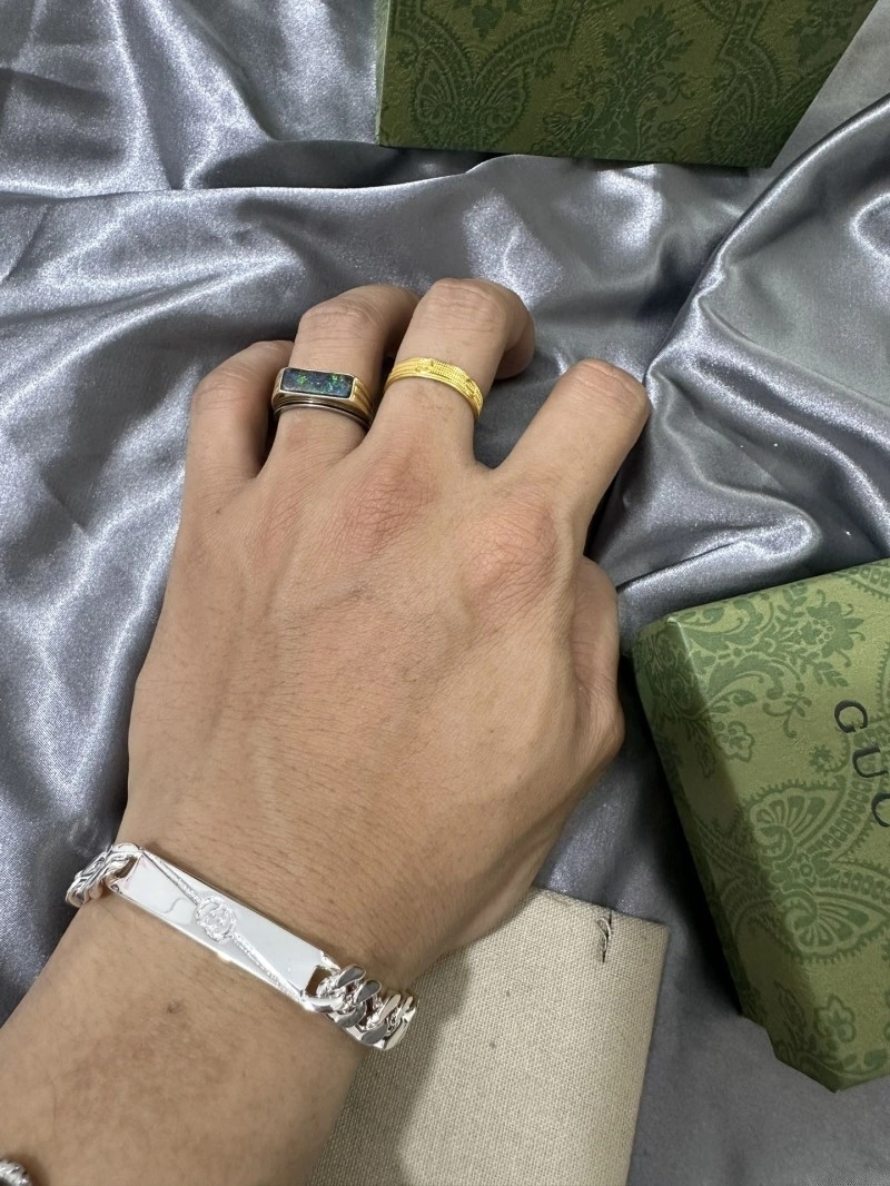 Bargain Gucci Bracelets