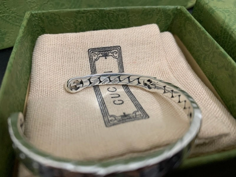 Official Gucci Bracelets
