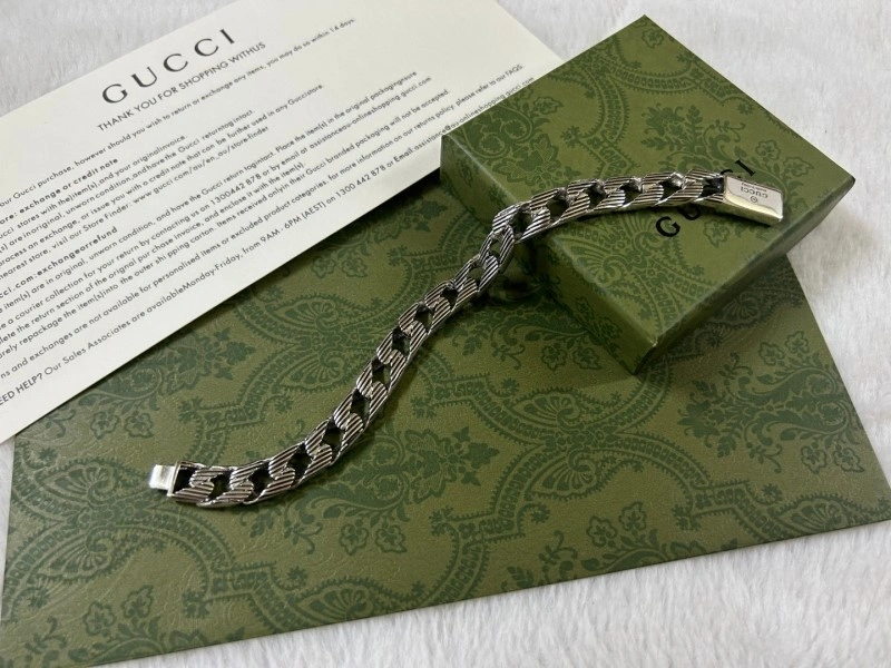 Brand-authenticated Gucci Bracelets