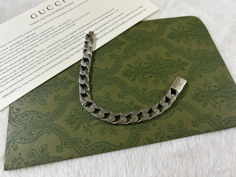Brand-authenticated Gucci Bracelets