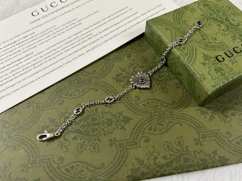 Precise copy Gucci Bracelets
