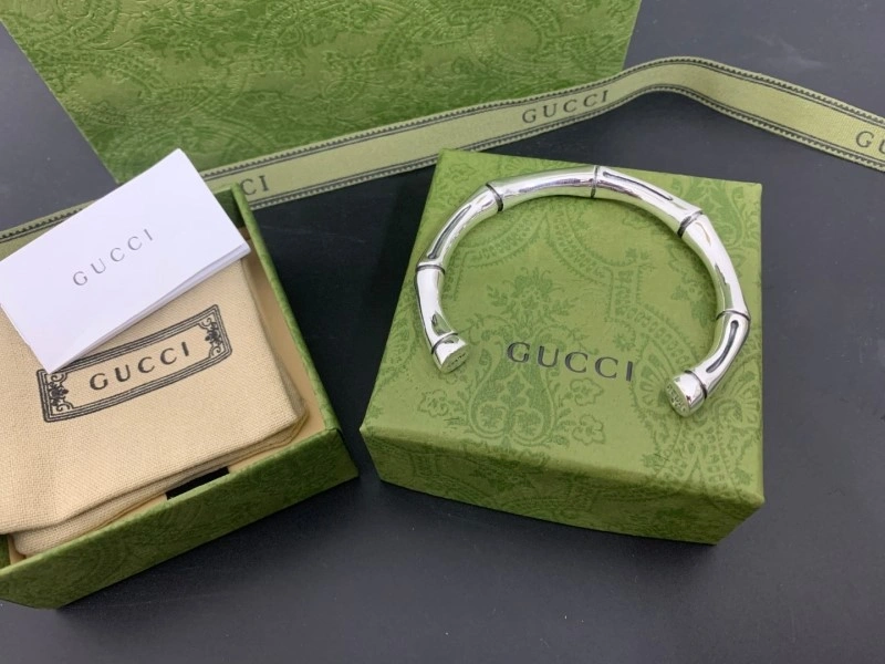 Indistinguishable Gucci Bracelets