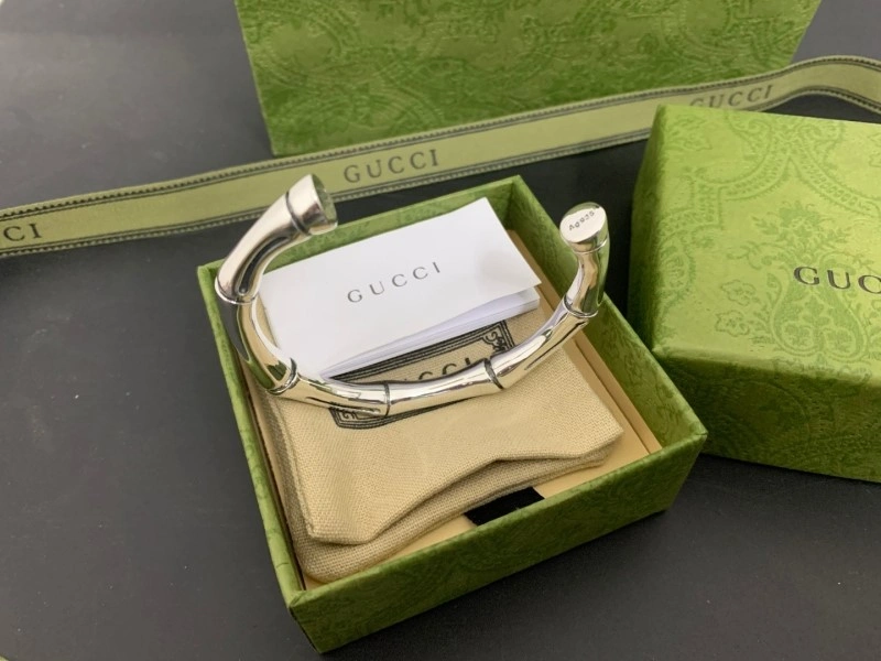 Indistinguishable Gucci Bracelets
