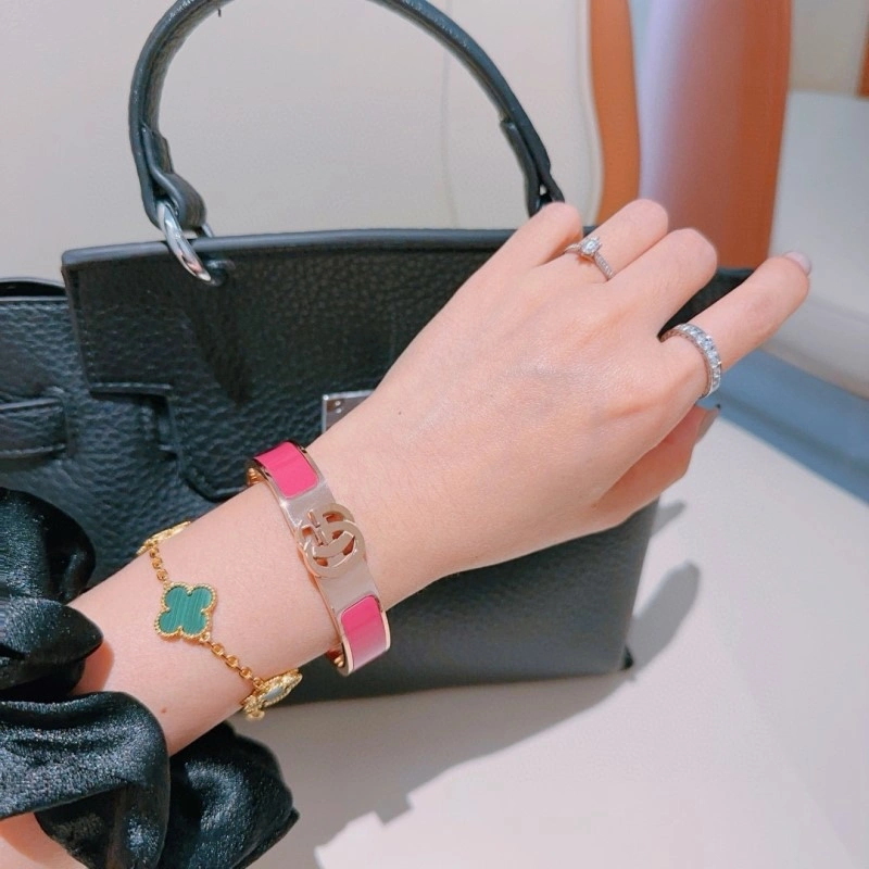 Brand-original Gucci Bracelets