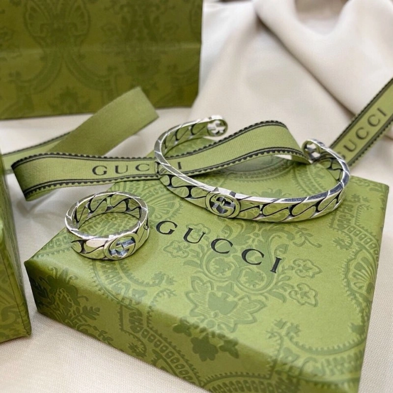 Indistinguishable Gucci Bracelets