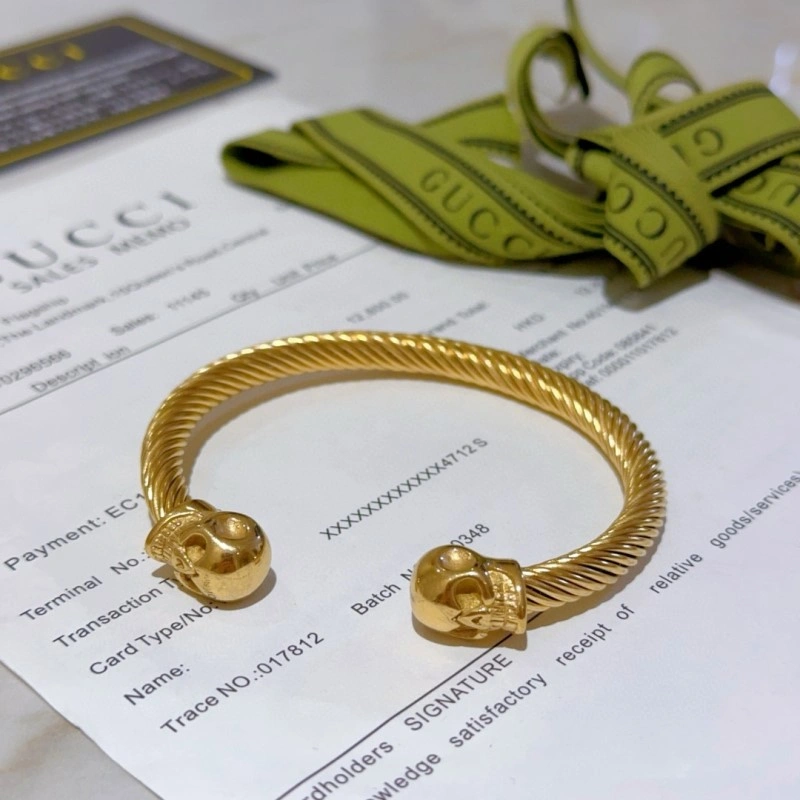 Indistinguishable Gucci Bracelets
