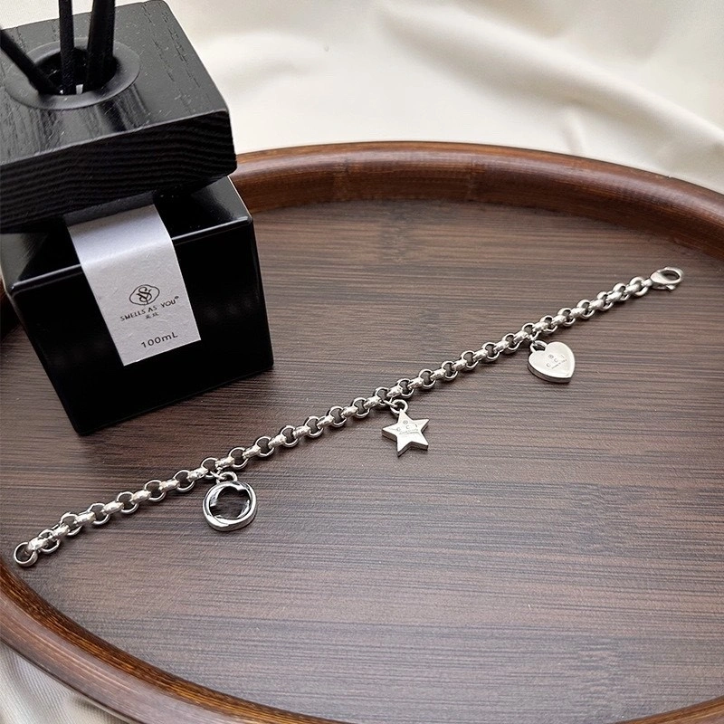 Precise copy Gucci Bracelets
