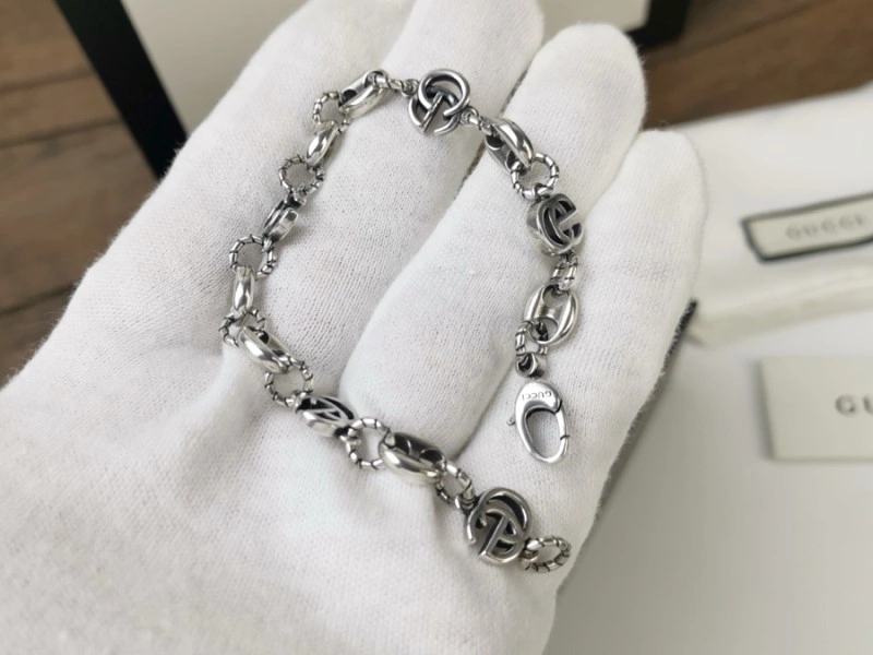 Bargain Gucci Bracelets