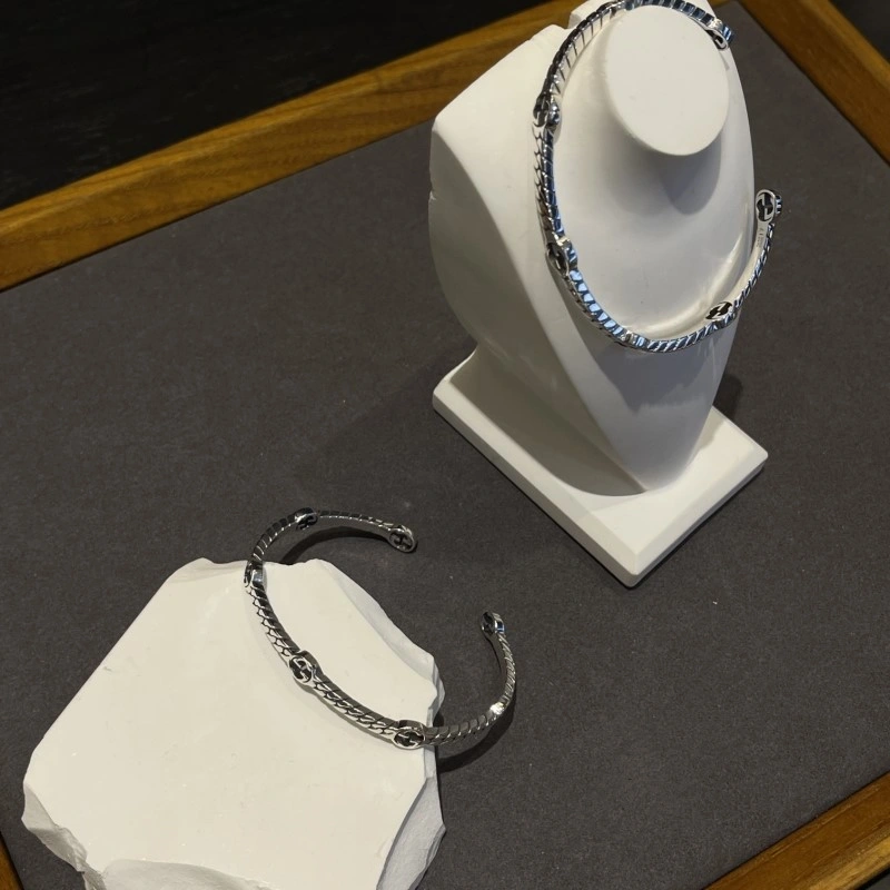 Exact replica Gucci Bracelets