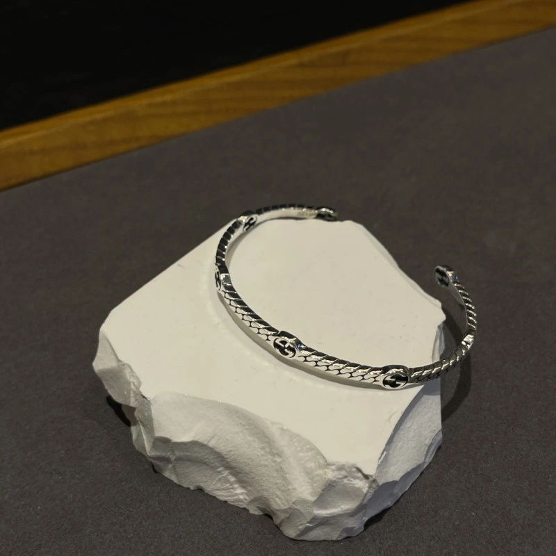 Exact replica Gucci Bracelets