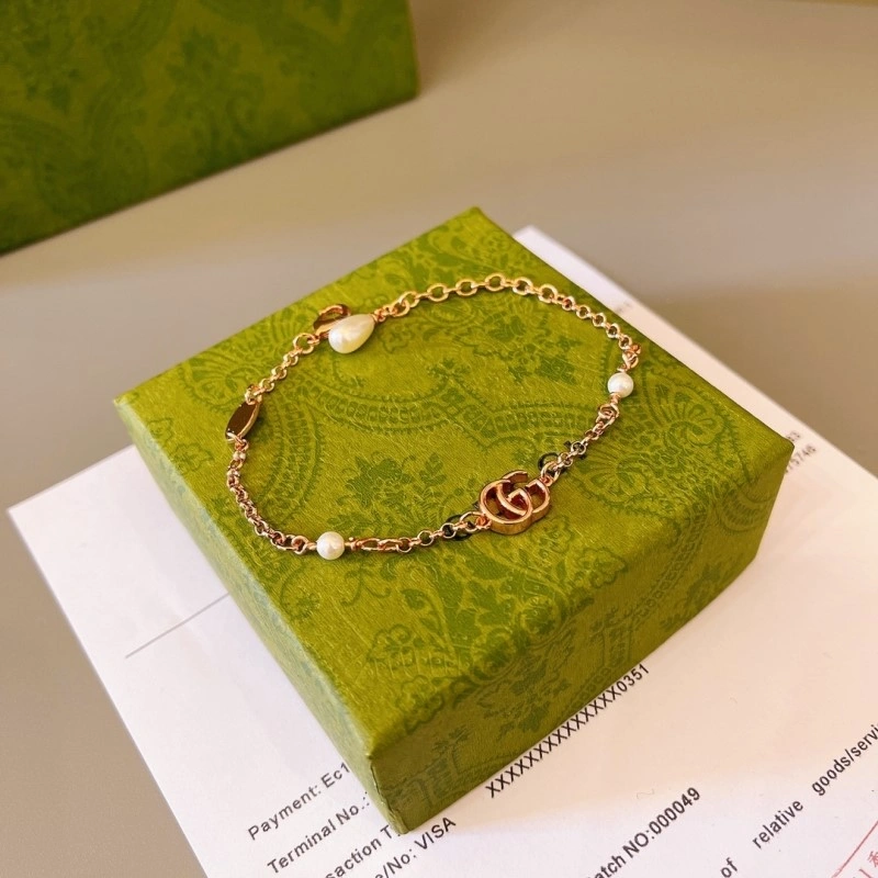 Low-cost Gucci Bracelets