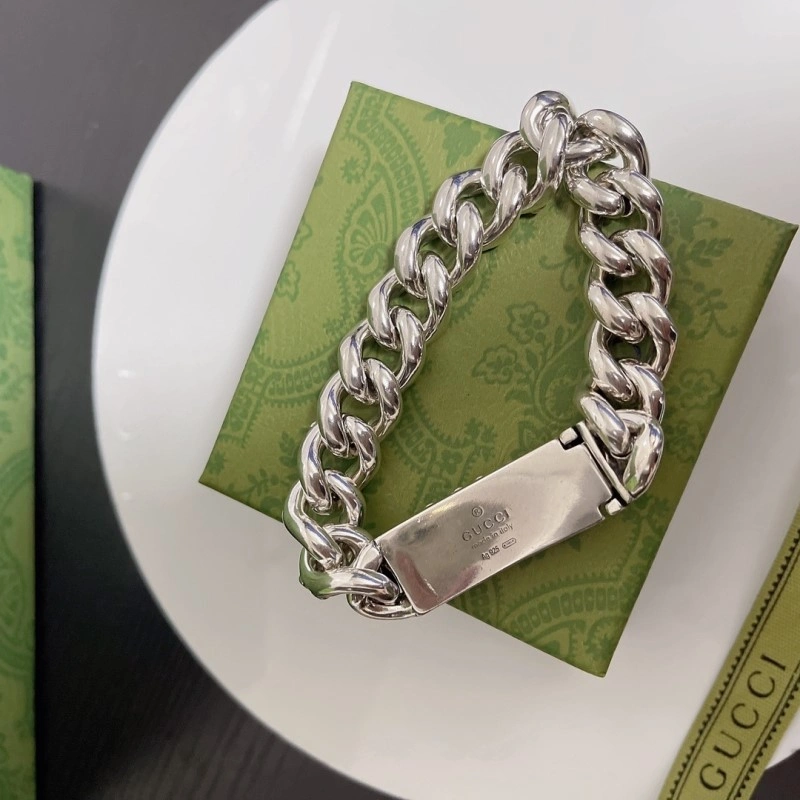 Indistinguishable Gucci Bracelets