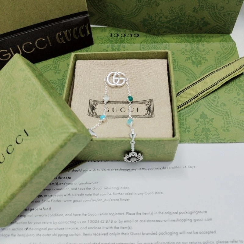 Indistinguishable Gucci Bracelets