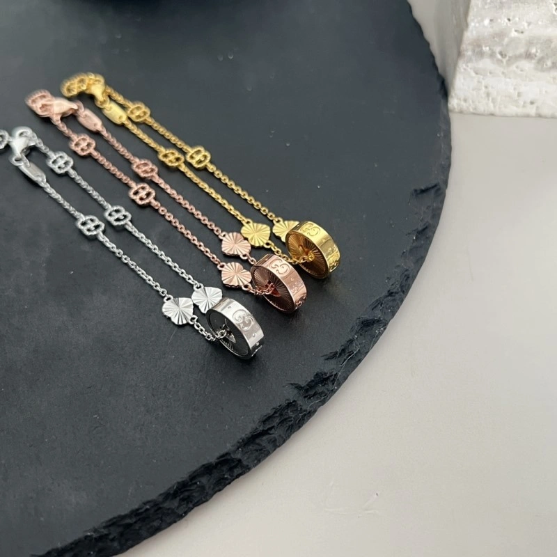 Indistinguishable Gucci Bracelets