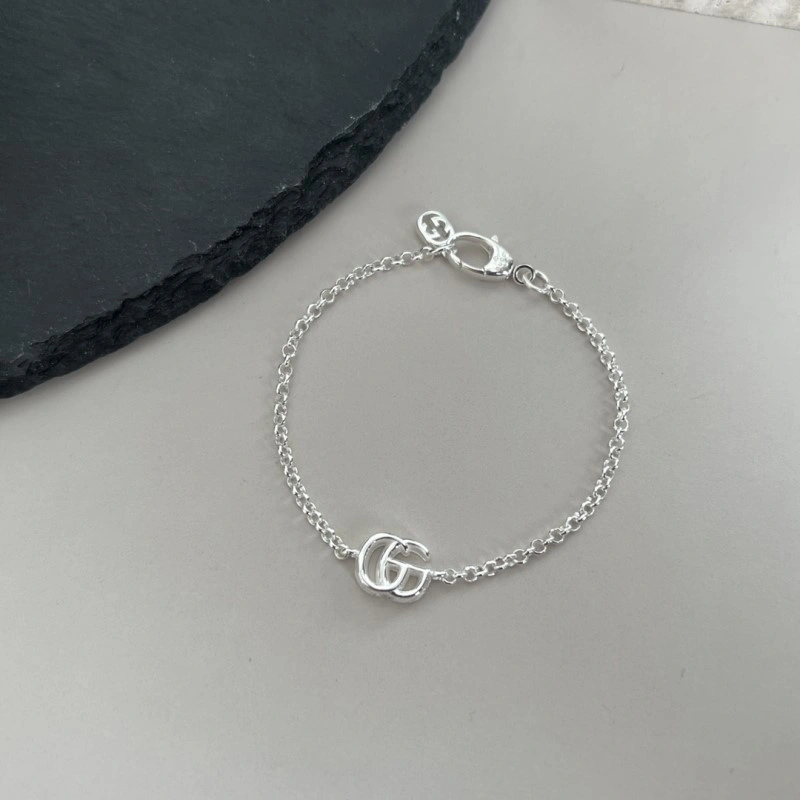 Low-cost Gucci Bracelets