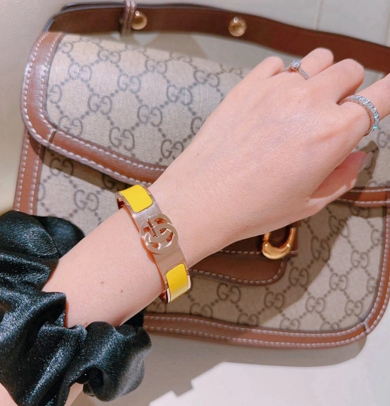 Bargain Gucci Bracelets