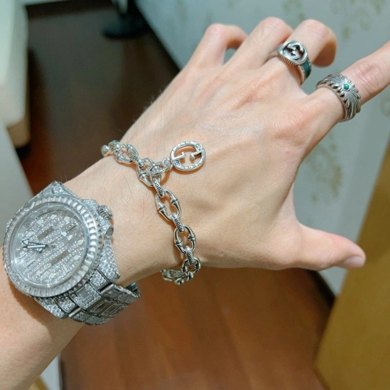 Brand-authenticated Gucci Bracelets