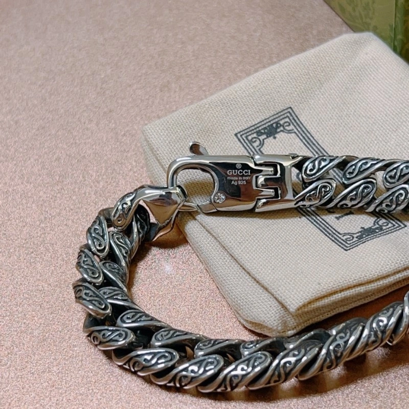 Bargain Gucci Bracelets
