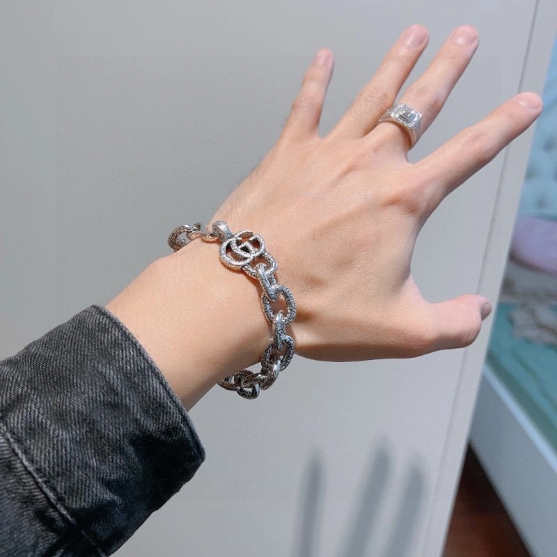 Inexpensive Gucci Bracelets