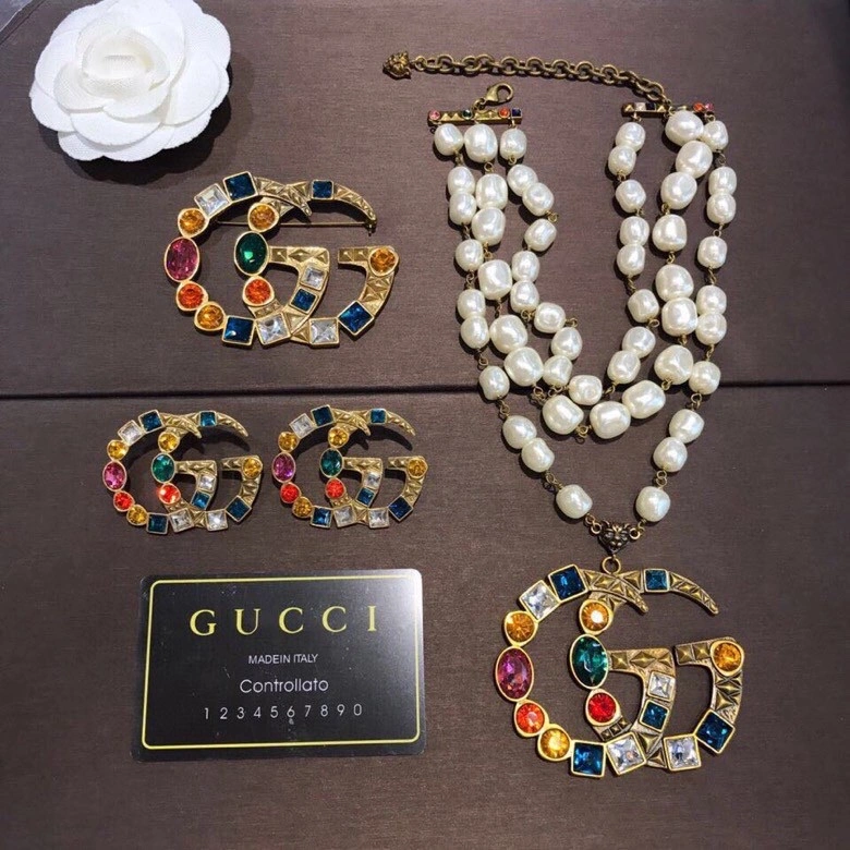 Budget-friendly Gucci Brooches