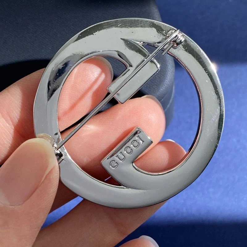 Reasonably priced Gucci Brooches