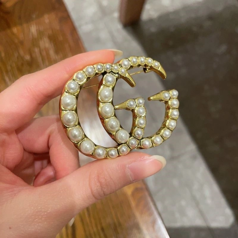 Discounted Gucci Brooches
