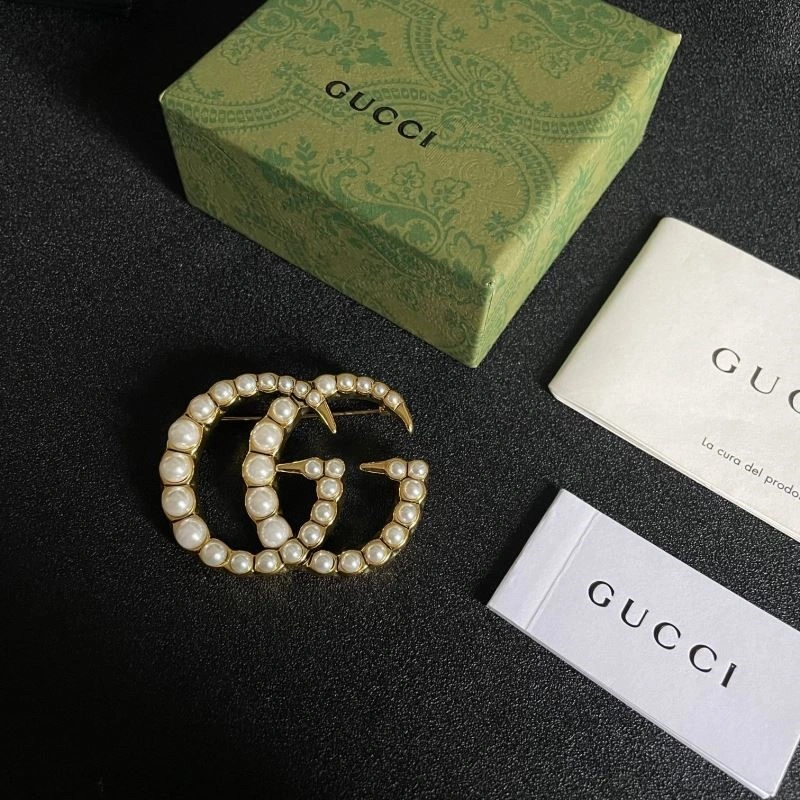 Discounted Gucci Brooches