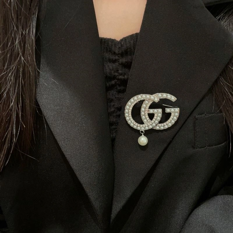 Brand-authenticated Gucci Brooches