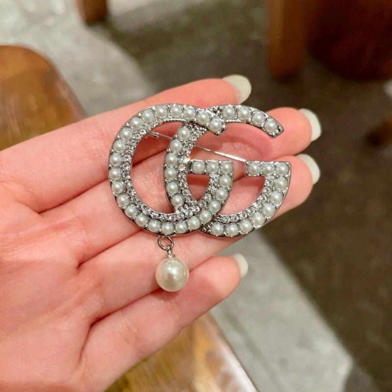 Brand-authenticated Gucci Brooches