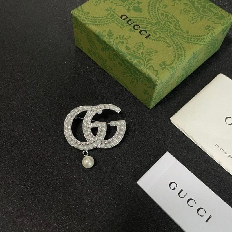Brand-authenticated Gucci Brooches