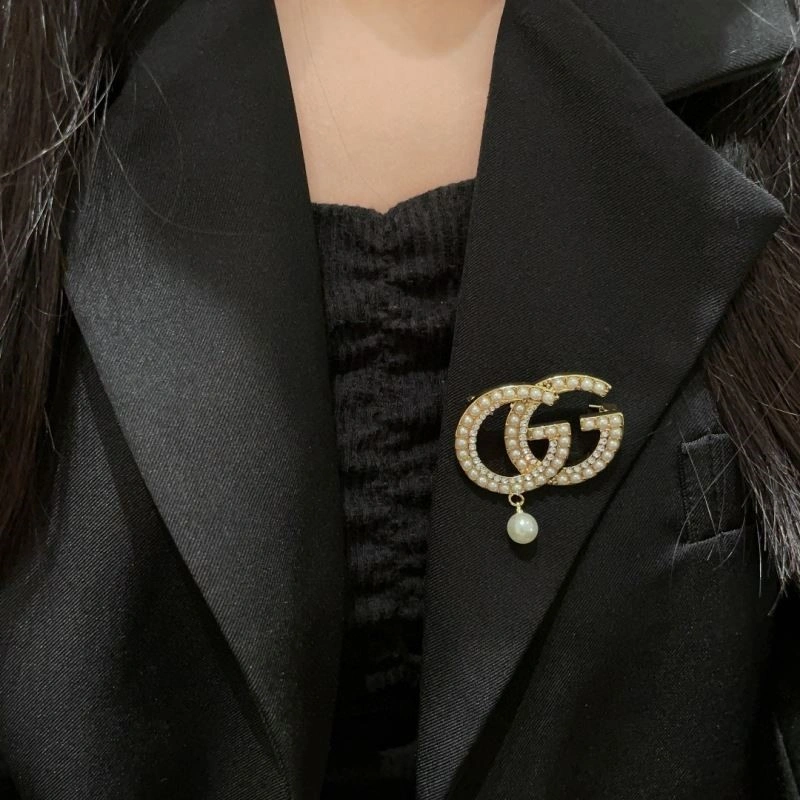 Precise copy Gucci Brooches