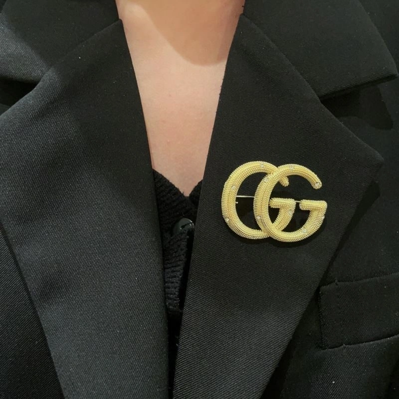 Reasonably priced Gucci Brooches